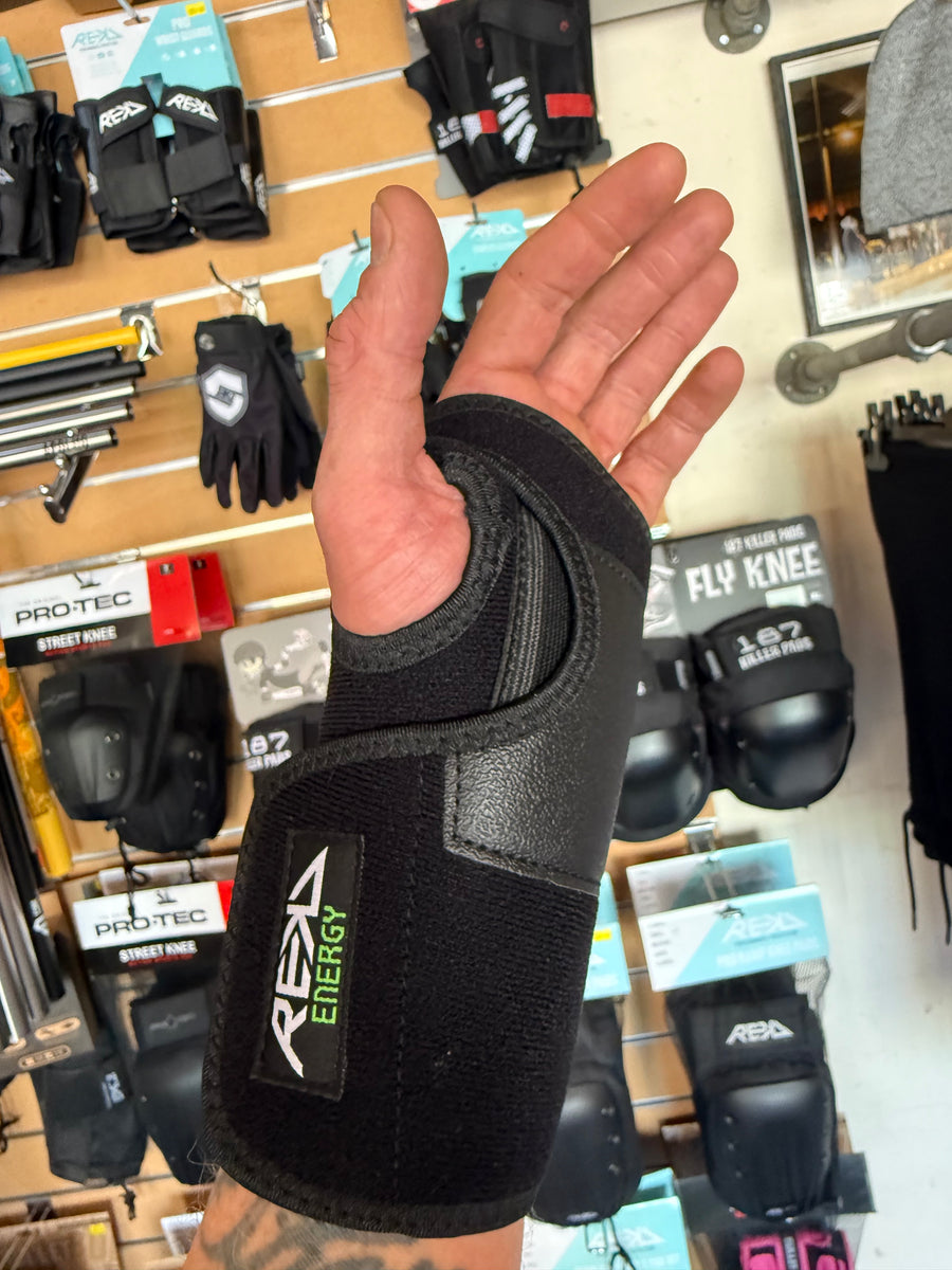 Rekd Freedom Wrist Guards – ESP skate store